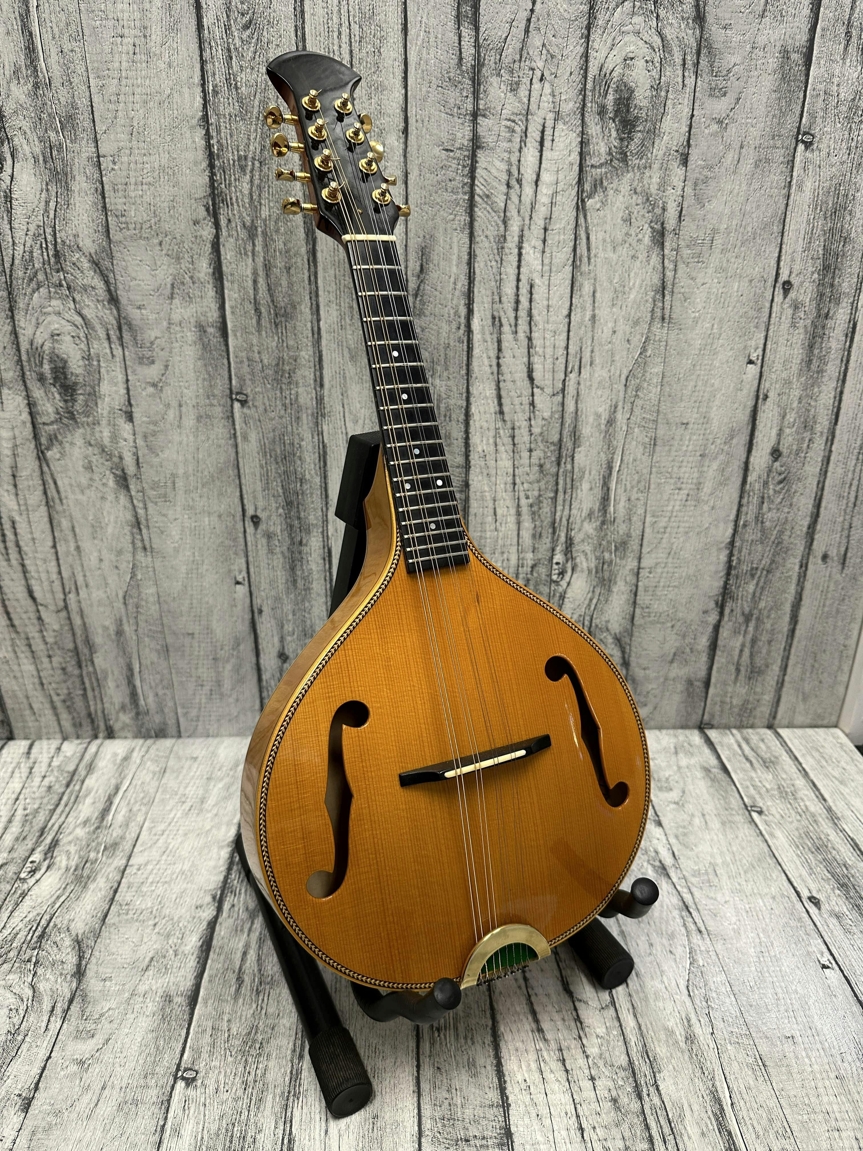 Stefan Sobell Wide Neck Handmade Mandolin with Hard Case - Commission Sale