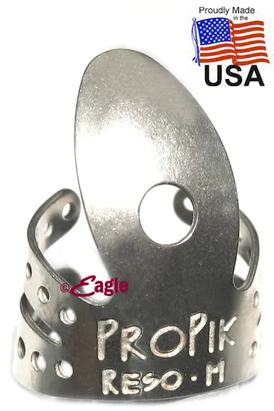 Guitar finger picks including Alaska Pik, Fred Kelly, Perfect Touch ...